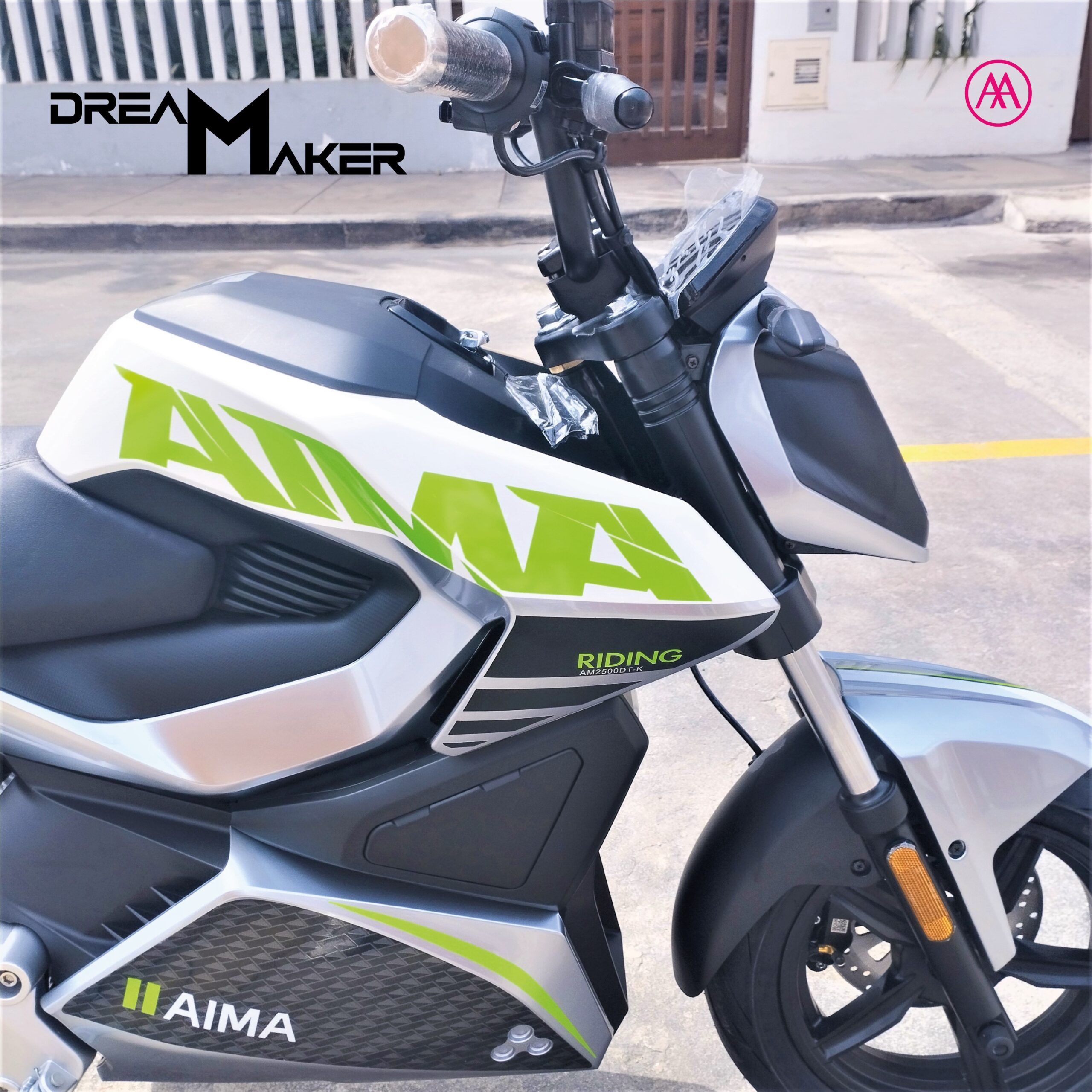 001: DREAMAKER - AIMA Peru - Motos Electricas Peru